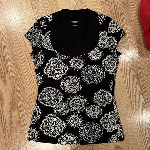 Express | Tops | Small Express Vintage Tshirt | Poshmark